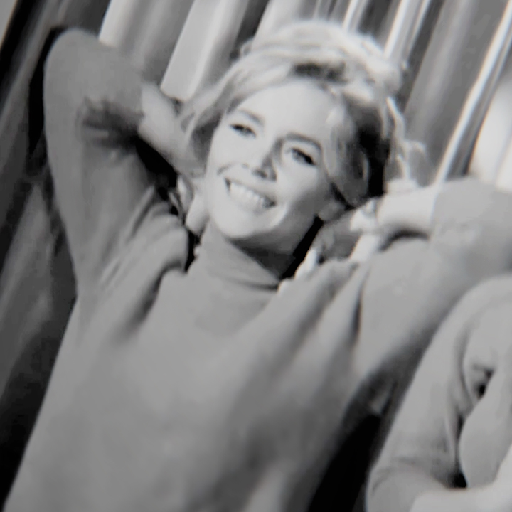 YUNGBLUD – Doctor Doctor – Corin Wentworth